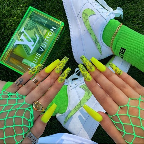 Experience the Iconic Rhythm and Glorious Singing in Hip Hop Artist ...